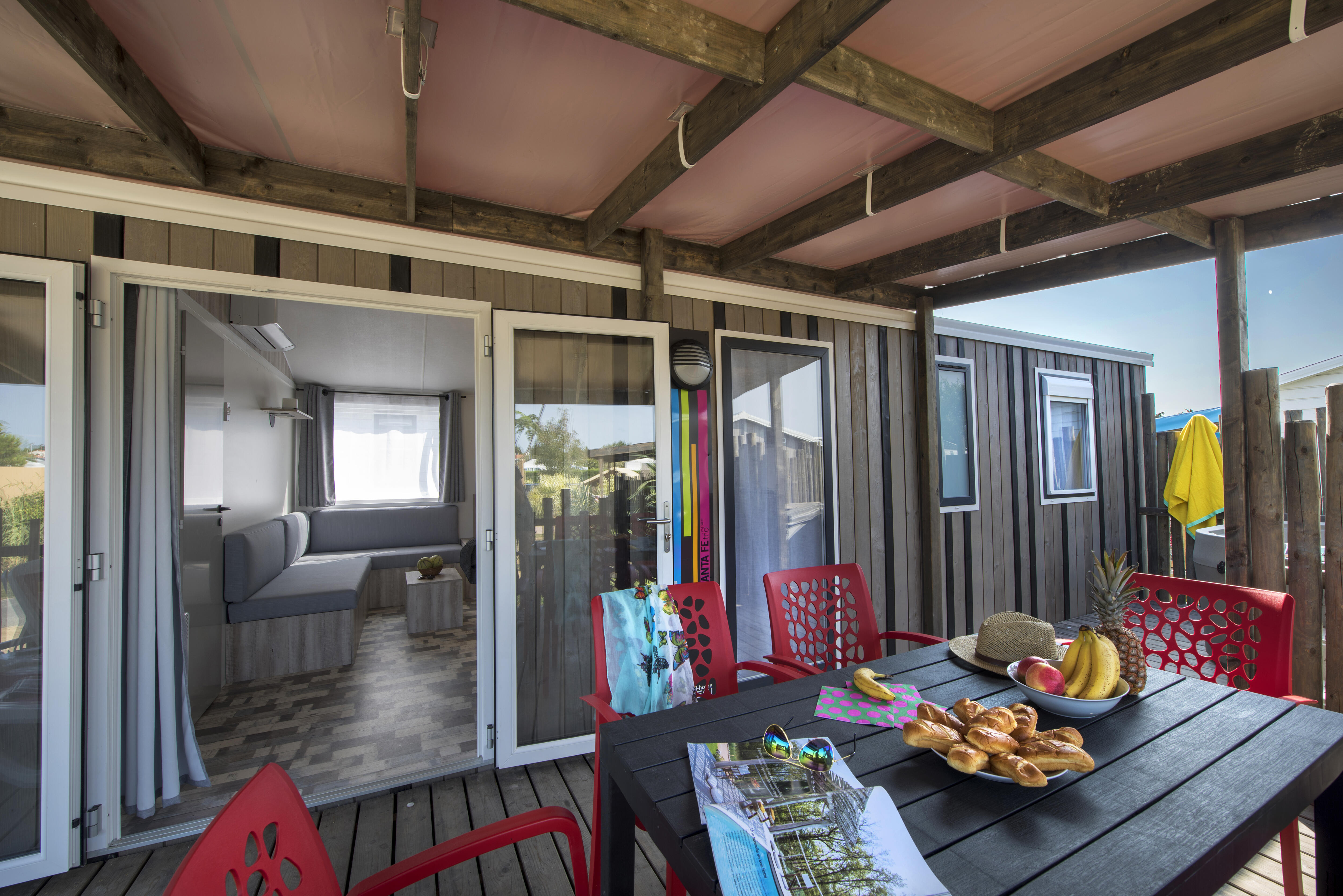 Mobil home en tout inclus avec jacuzzi privatif aux Sables-d'Olonne!